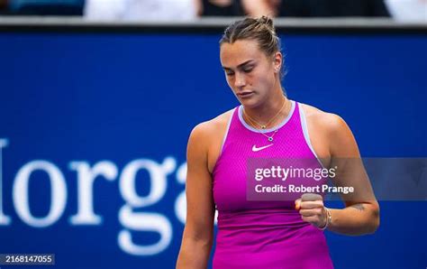Aryna Sabalenka In Action Against Lucia Bronzetti Of Italy In The