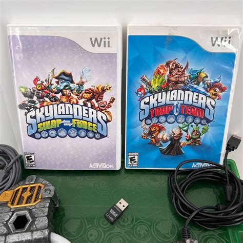 Skylanders Lot Wii Swap Force Trap Team Portal 30 Figures Traps Bundle