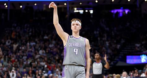 Kevin Durant Says Kevin Huerter Is 'Playing Like Klay, Steph'