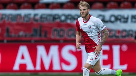 Hamburg Verpflichtet Timo Letschert 2 Bundesliga
