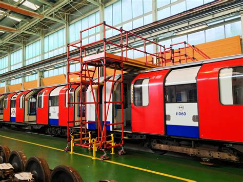 Fibreglass Scaffold Towers Grp Scaffold Tower Working At Height