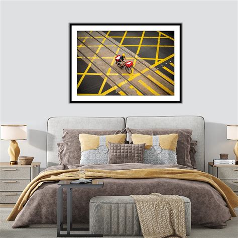 23028 Checkerbox Cyclist Col Sim Photography