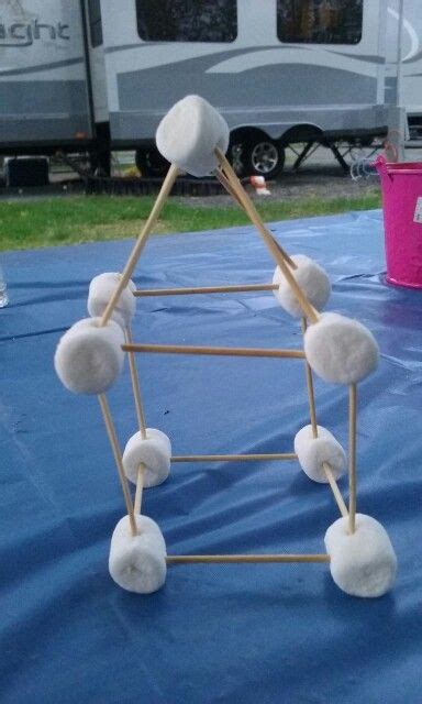 Mini Marshmallows And Toothpicks Make Houses Pillars People Cars