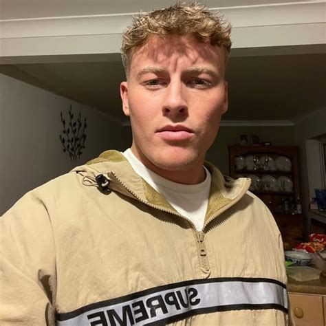 Henry Bowden Henrybowden • Threads Say More