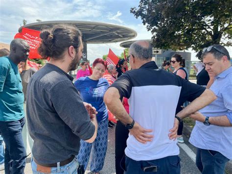 Avs Solidarietà Al Presidio Intercos Di Dovera