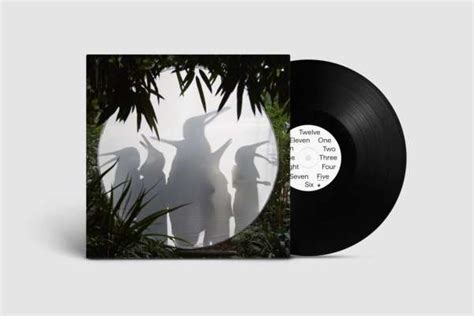 10 Hot Sexy Enja Henriksen Bikini Pics