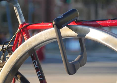 Grasp Biometric Bicycle Lock Uses Fingerprint Data To Unlock