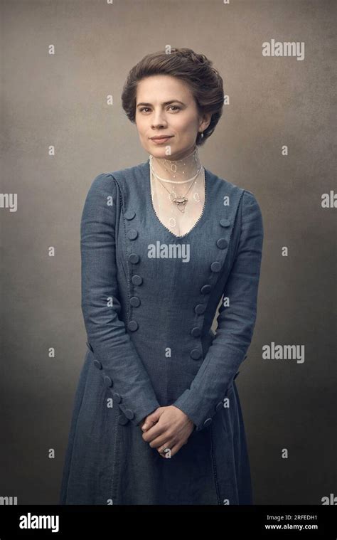 Hayley Atwell In Howards End 2017 Directed By Hettie Macdonald