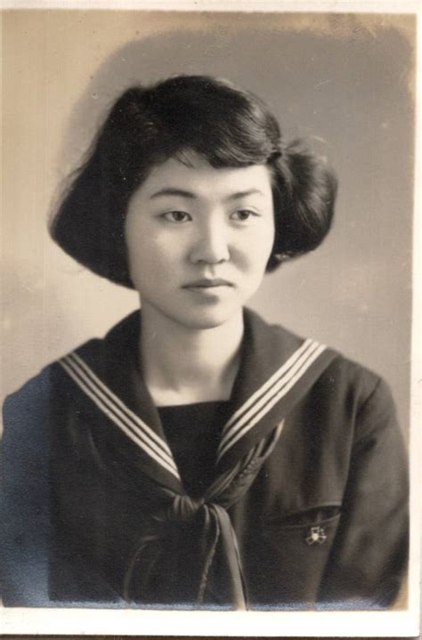 【全体的に状態が悪い】昭和20年代～30年代 女学校 女学生等 若い女性生写真合計10枚 セーラー服 清楚美人 知的 天然美少女