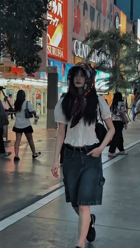 Jual Hoodie Crewneck • Instagram Photos And Videos