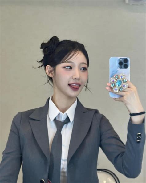 240211 Sara Instagram Update Kpopping