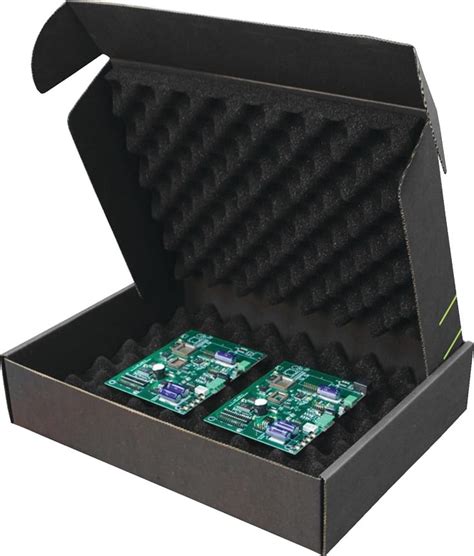 Protektive Pak 37037 Circuit Board Shipper W Black Foam 12 1 2 X 10 1 2 X 2 1 2 Tequipment