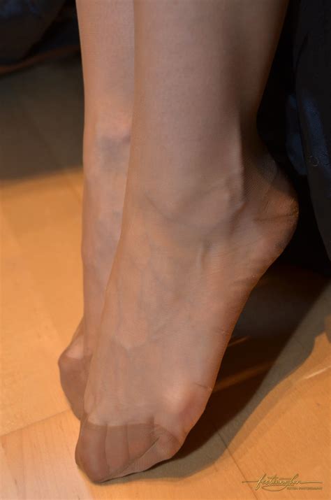 D7k3825 Beautiful Nylon Feet Feet In Nylon Flickr