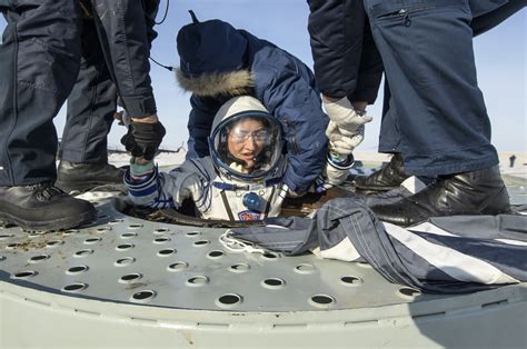 Expedition 61 Soyuz Landing Nhq202002060012 Nasa Astrona… Flickr