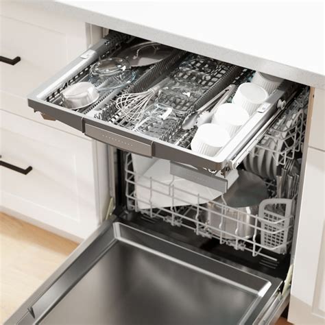 Bosch Benchmark Series 24 In Top Control Smart Built In Dishwasher With