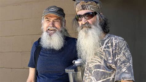 Joe Diffies Son Honors His Dads Memory With A Simple But Powerful Tribute