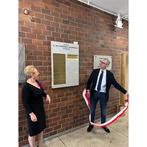 Prof Piotr Stepnowski Wygłosił Doroczny Wykład Na Wydziale Chemii Uniwersytetu Mikołaja