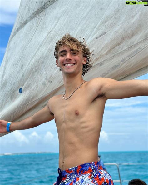 Vincent Michael Webb Instagram Fun Catamaran Tour From Cancún To Isla Mujeres ☀️ Catamaran