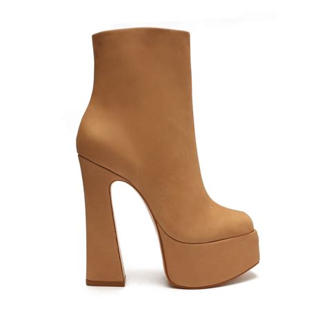 Dolores Platform Nubuck Bootier Schutz