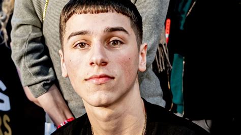 Sem Van Dijk Photos News And Videos Trivia And Quotes Famousfix