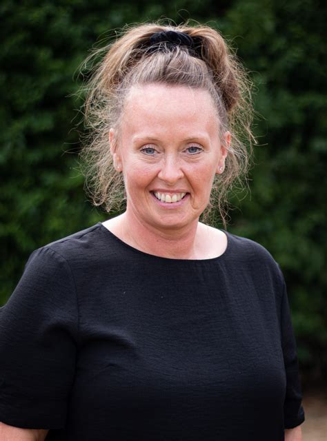 Conisbrough Ivanhoe Primary Academy Our Staff As At Sept 25