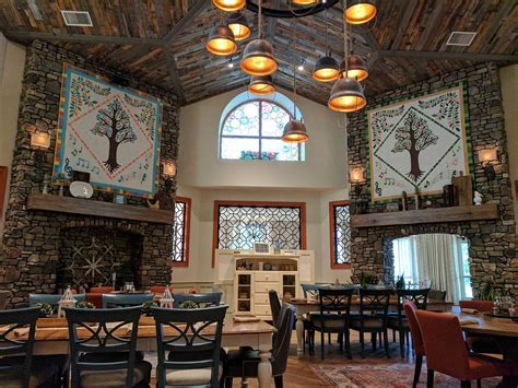 Song And Hearth Buffet At Dreammore Resort Restaurant Review