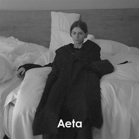 Aeta 新作アイテム入荷 Square Shoulder”and More メイクス オンラインストア