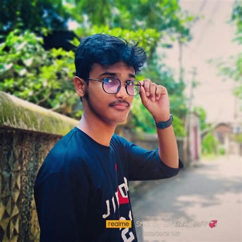 Vlogger Boy Subhra Youtube