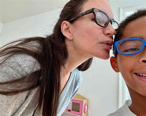 Kristin Davis Opens Up About Her Past Reservations Toward Motherhood