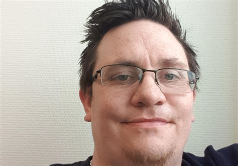 Robert Westbergs Instagram Twitter And Facebook On Idcrawl