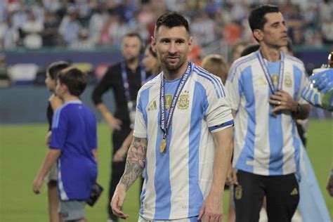 Argentinas Lionel Scaloni On Messis Heir And Winning The World Cup
