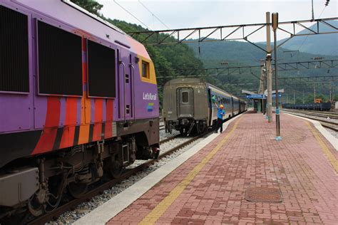 Passenger Train With Car Transport At Leanna Haynes Blog