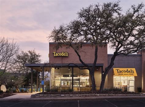 14 Best Breakfast Spots In Dallas To Try In 2025