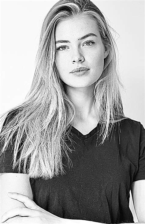 Pin By Stevie On Frederique Brons Pretty Girls Pretty Girl