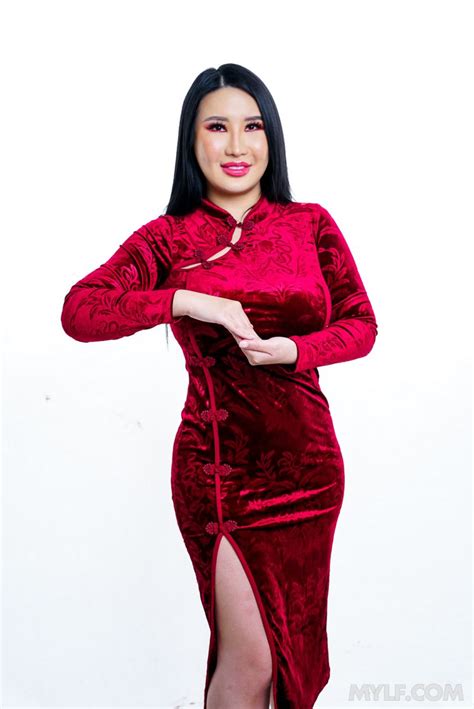 Suki Sin Pictures 33 Images