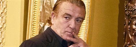 Der Abschied Von Nicola Rivelli