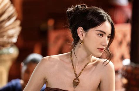 Bật Mí 3 Thói Quen Giúp Chăm Da đẹp Dáng Của Ma Nữ Thái Lan Mai Davika
