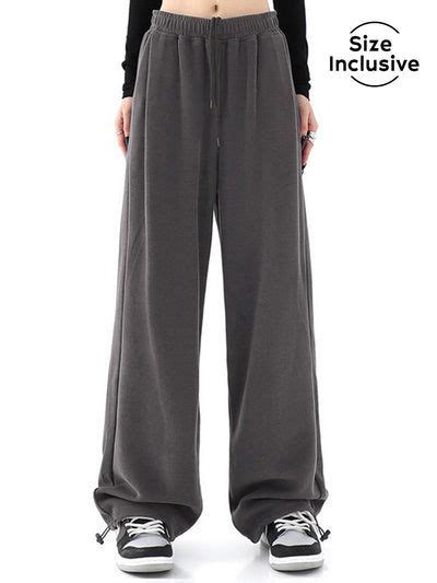 Effortlessly Stylish Baggy Sweatpants Clothes Street Style Outfit