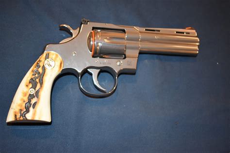 Colt Python Sambar Stag Grips Cpss24 Rogers Guns And Grips