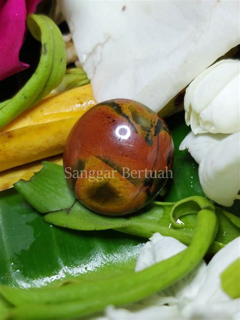 Mustika Seks Candu Kawin ~ Jimat Azimat Batu Mustika Geliga Keris