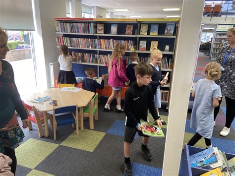 Thumbnail Image 3 Park Spring Primary School