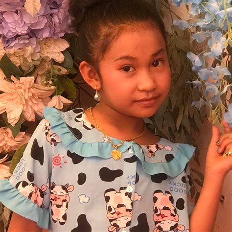 សុខ ហឿន Sok Houen