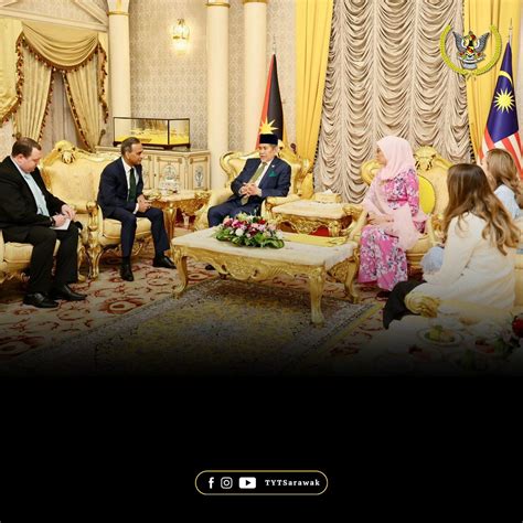 Tun Wan Junaidi Isteri Terima Kunjungan Hormat Pesuruhjaya Tinggi British Ke Malaysia Suara