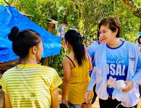 Gie Rosal Gie Rosal Added A New Photo