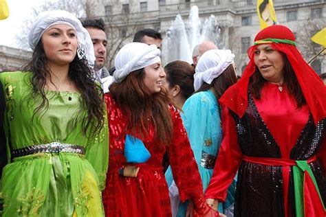 Learn About Kurdish Dress The Kurdish Project