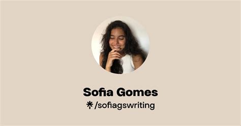 Sofia Gomes Instagram Tiktok Linktree