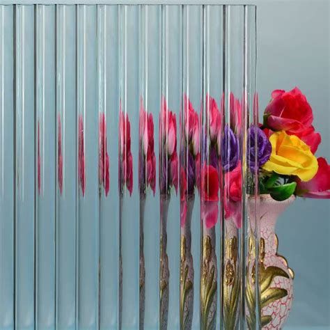 China Tempered Pattern Glass Manufacturer Arisglass