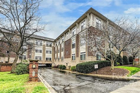 404 N Laurel Ave Unit 28 Charlotte Nc 28204 Condo For Rent In