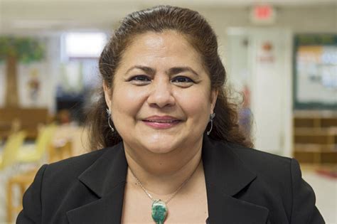 Roxana F Benavides Fcny