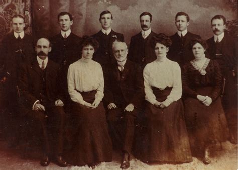 Photograph Card Alfred Thomas With Relatives 087 Ehive